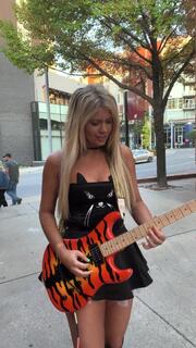 River_Pinups’s post